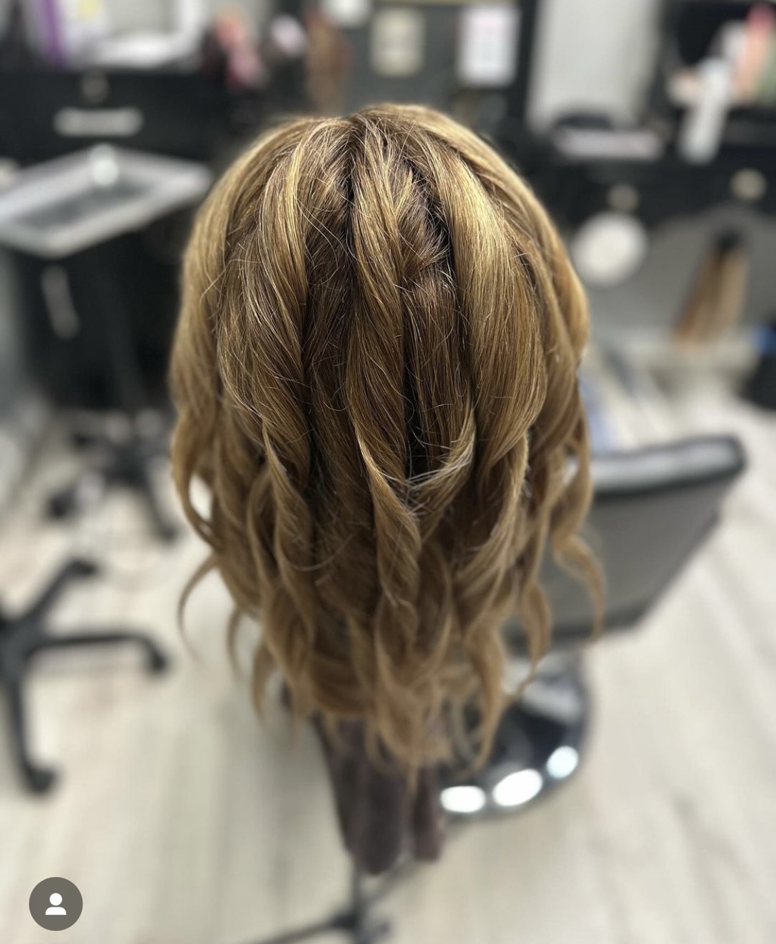 Kara Byrne – NikkiCole’s Hair Design